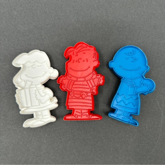 United Feature Syndicate, Inc. | Kitchen | Vintage Peanuts Cookie ...